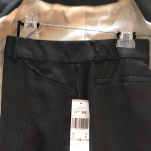 Anne Klein | Jackets & Coats | Fabulous Anne Klein Ruffle 2pc Suit ...